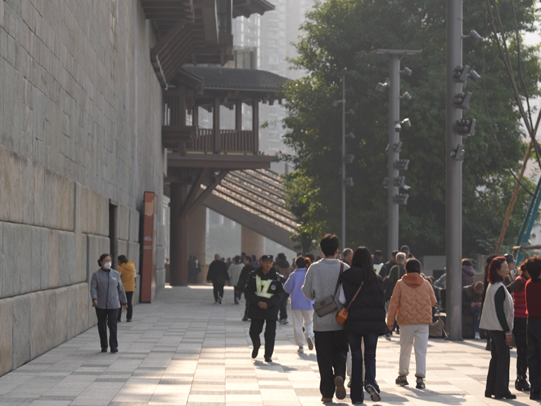 Chongqing's Riverside Promenade Makes Iconic Landmarks Walkable | Life ...